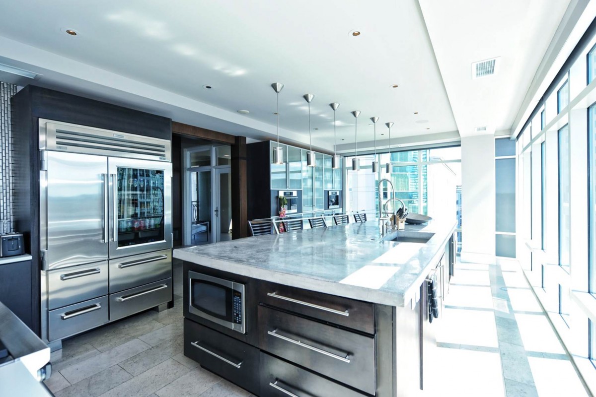 penthouse_Kitchen(5) - Charlotte Penthouses